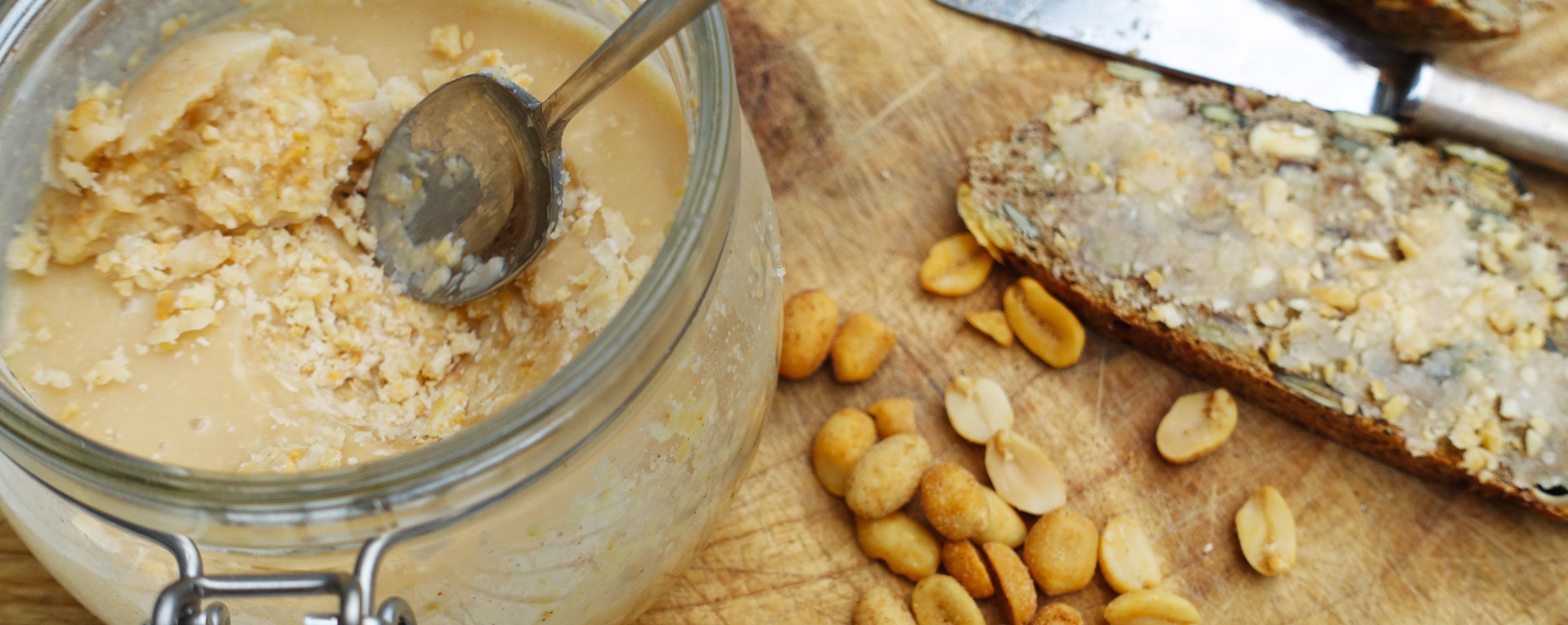 Pâte d'arachide à base d'huile de coco, naturelle et saine